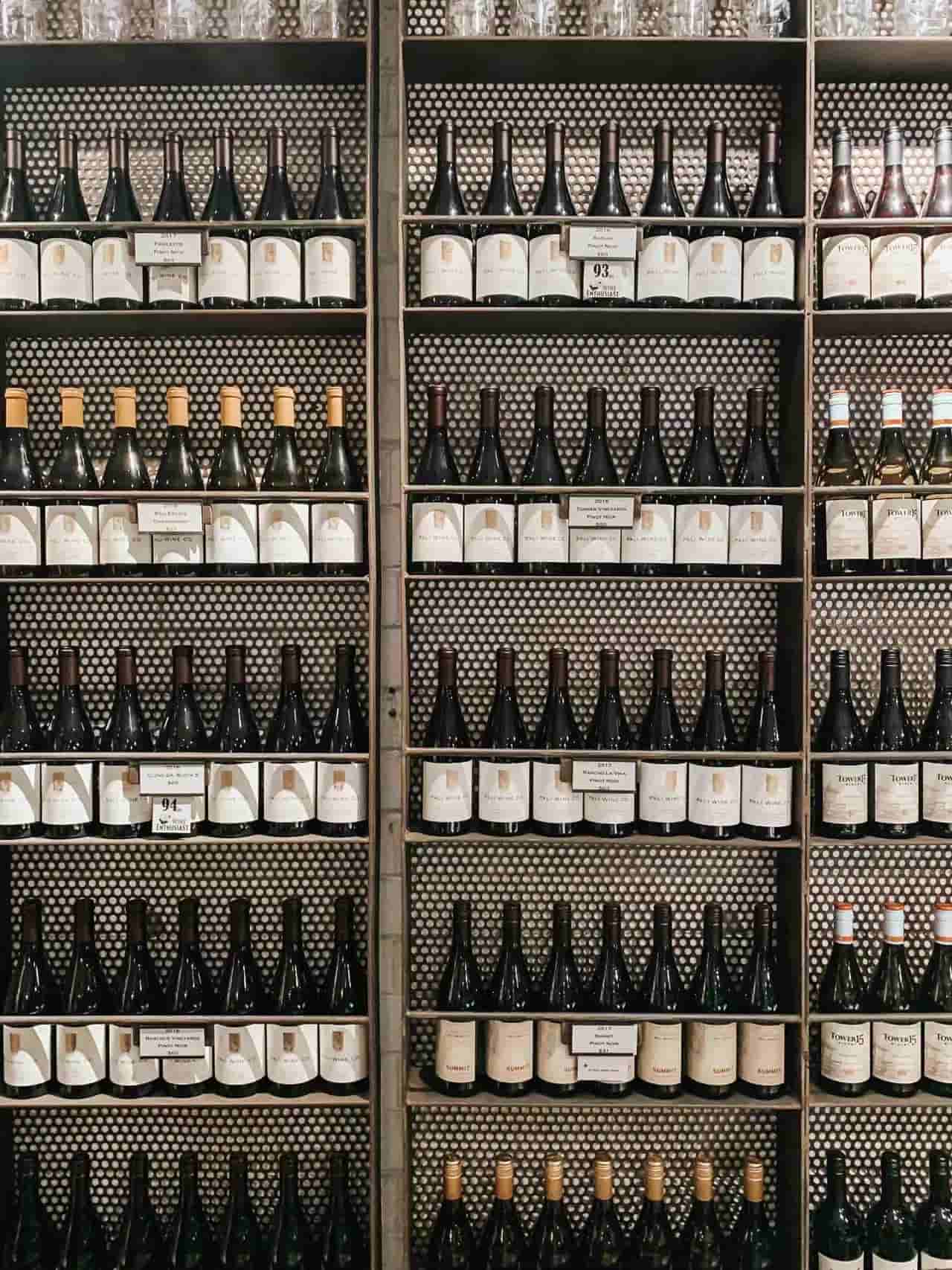 What Are the Different Types of Wine Bottles? - Smilebottles